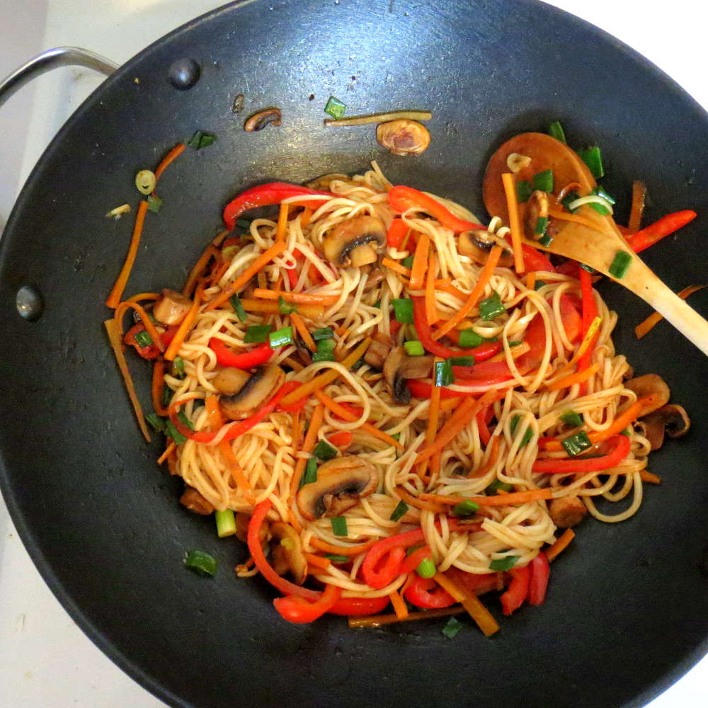 Nouilles chinoises aux légumes- IAMHUNGRY