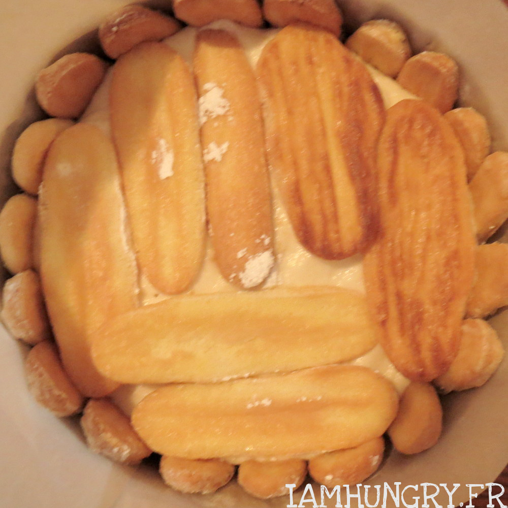 Charlotte glacée au citron et aux fruits rouges- IAMHUNGRY