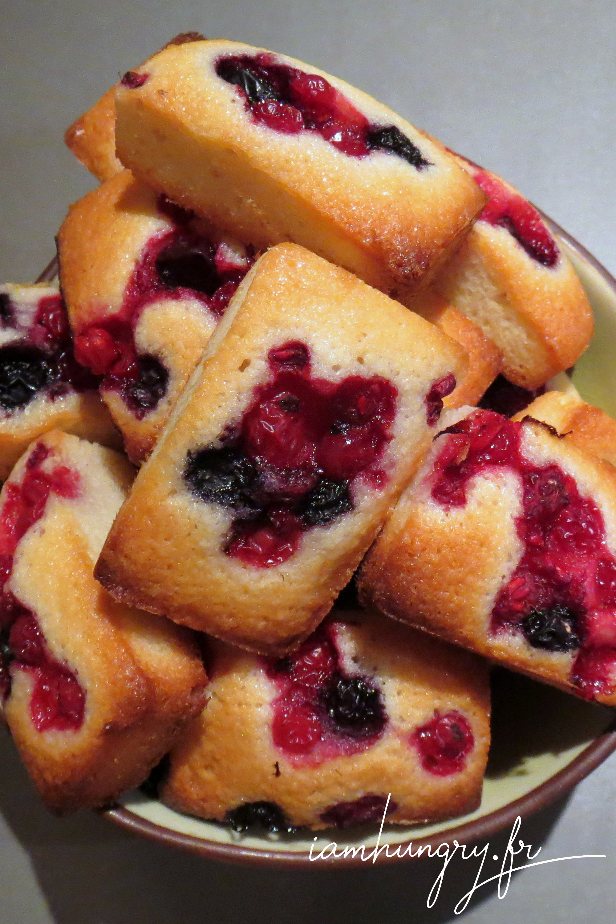 Financier aux fruits rouges- IAMHUNGRY